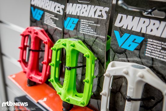 bright red pedals? : r/xbiking